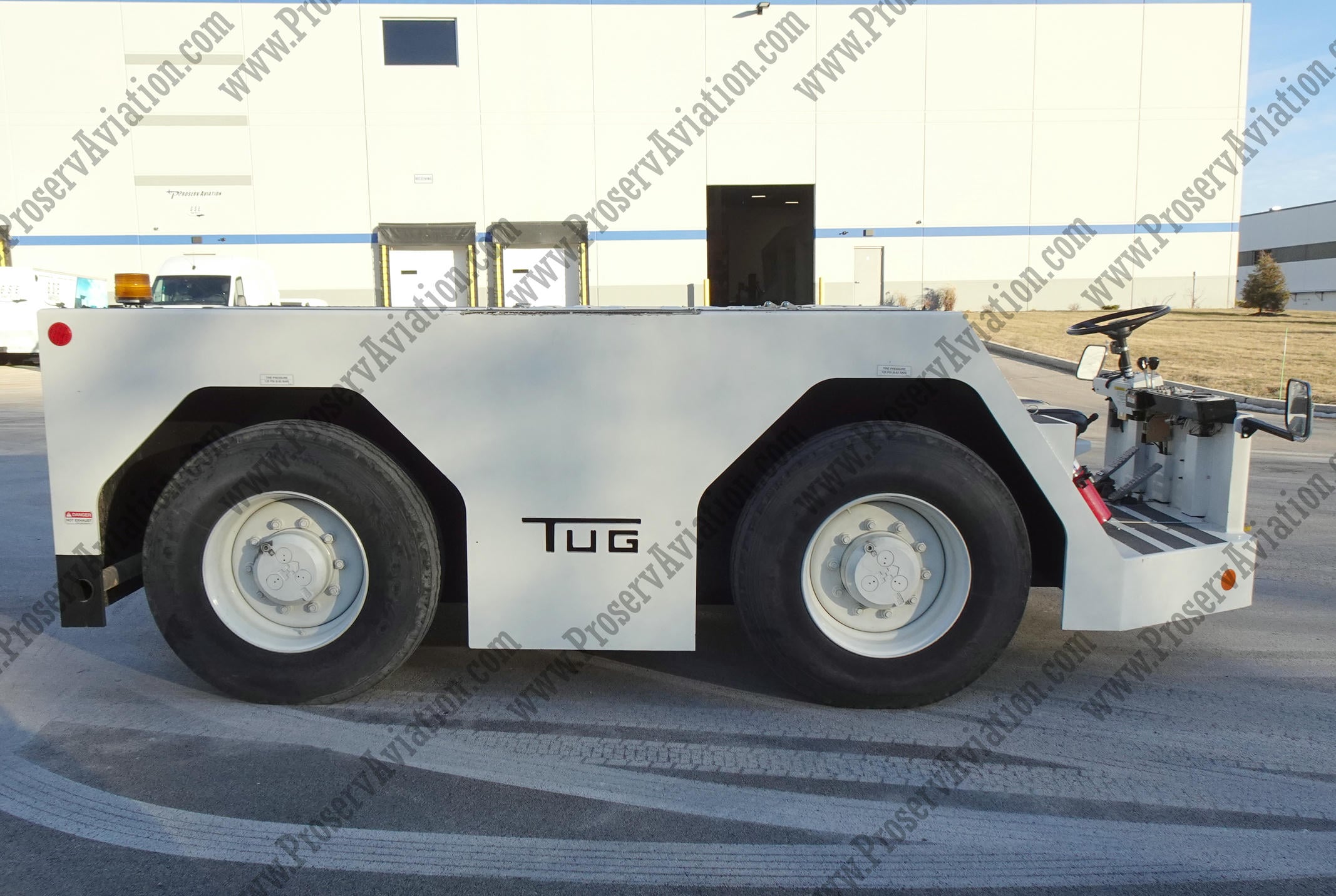 GT-35: Aircraft Tug, Diesel - 40,000 lb | Proserv Aviation